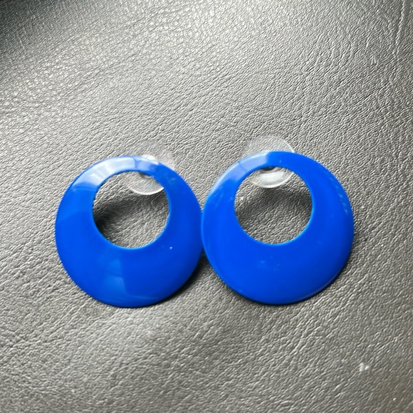 Vintage America | Jewelry | Vintage Royal Blue Enamel Earrings | Poshmark